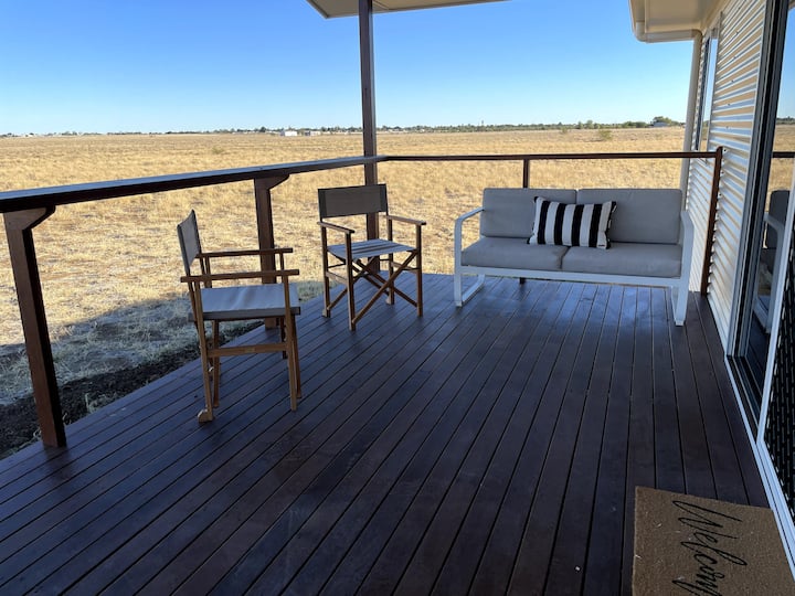 Sunrise Cottage - Longreach