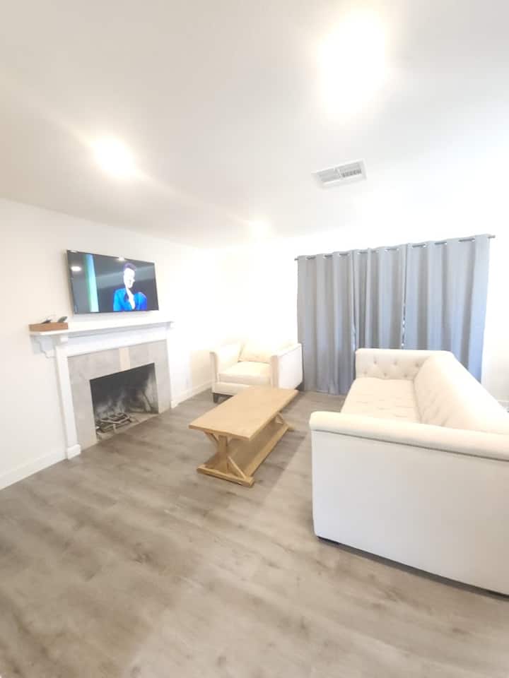 List E- Welcome! Cozy & Pleasant Oc Home 3bd/2ba. - Garden Grove, CA