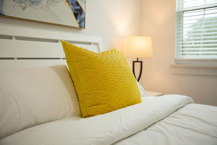 Dentonite Guesthouse - Denton, TX