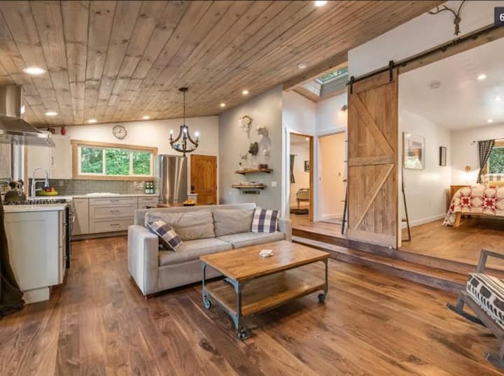 Casa Del Rio - Guerneville, CA