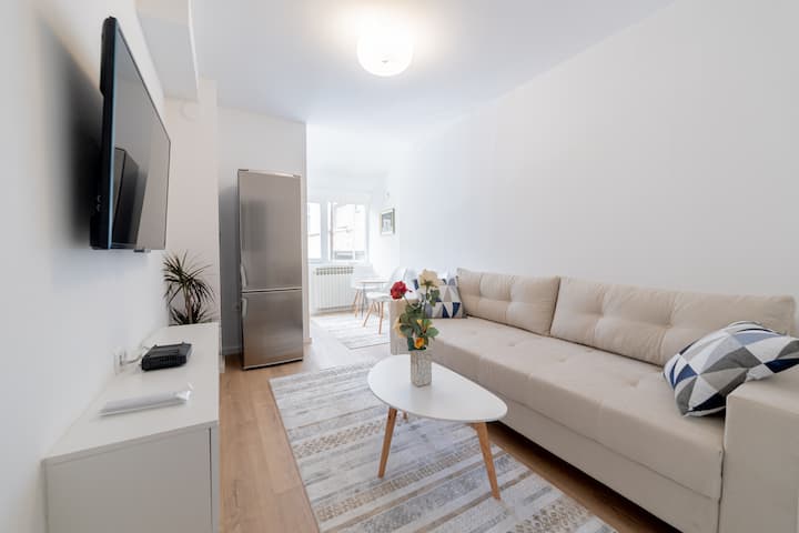 Old Town Vakat 1bdr- Apartment | Near Cathedral | - Sarajevo