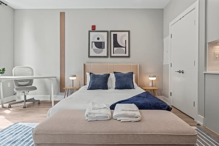 Luxury Studio | 1 Bed | Northern Liberties - Philadelphia, PA