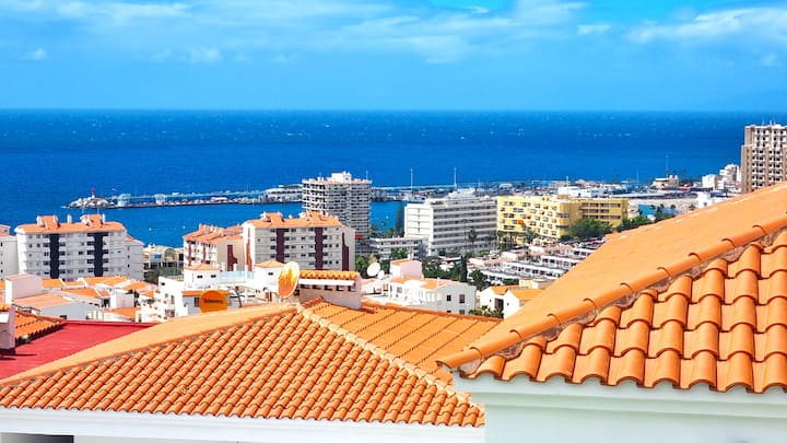 Tranquil Hillside Oceanview Sunsets Pool - Playa de las Américas