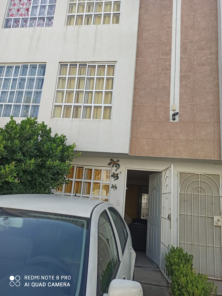 Casa En Cerrada Y En Privada - Ixtapaluca