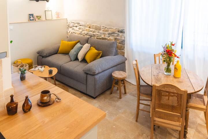 Gîte Tilleul Sur Domaine Avec Piscine, Spa, Tennis - Alès
