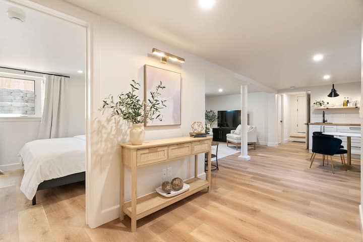 Private Basement Guest Suite W/hot Tub - Washougal