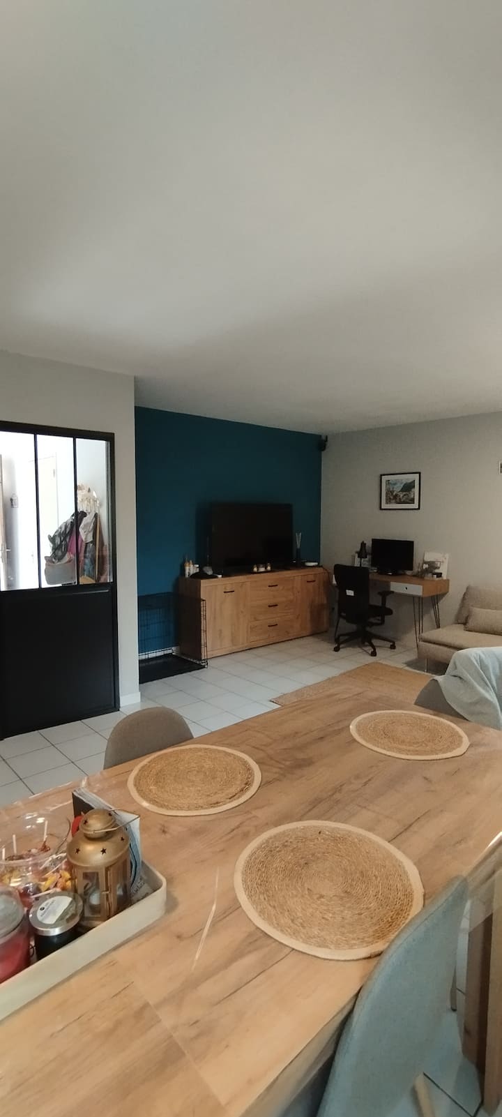 Maison Entraigues Avec 3 Chambres - Avignon