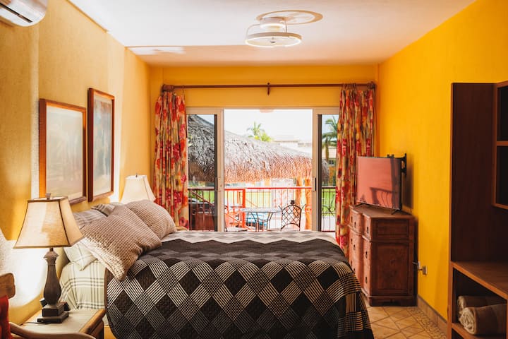 Iguana Suite At Casa Cariño - San José del Cabo
