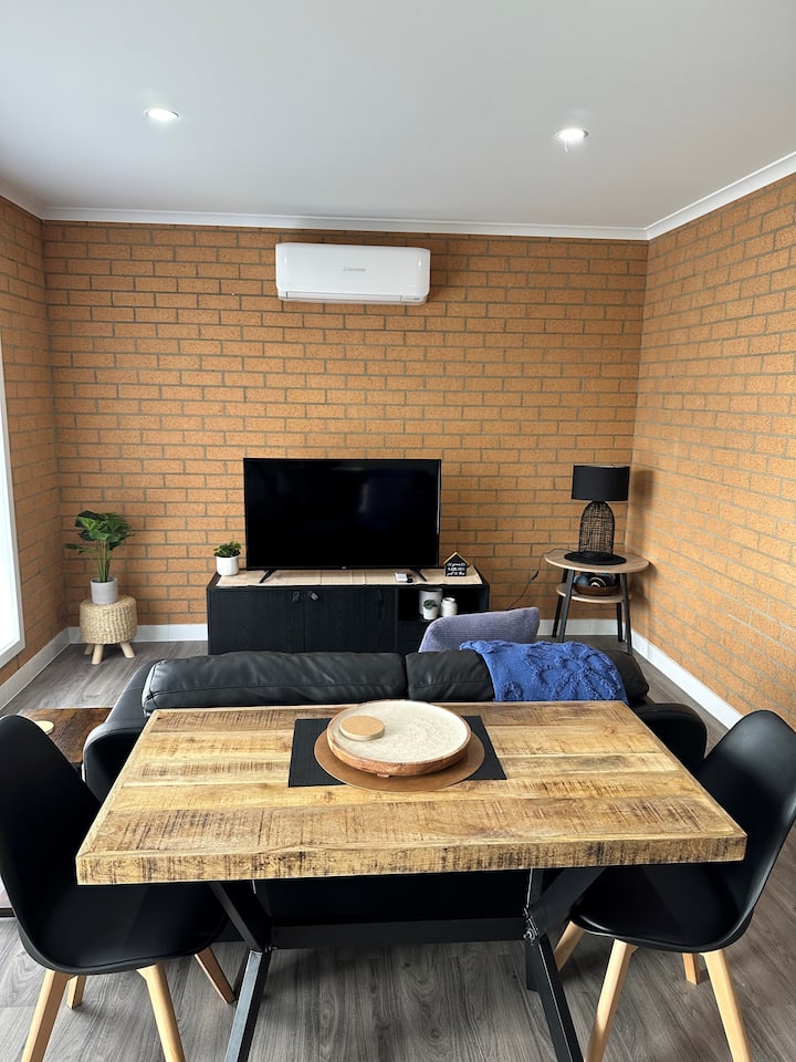 L'barza Modern 1br Apartment Close To Cbd - Shepparton