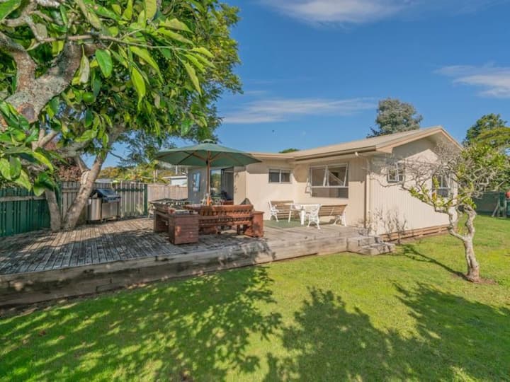 Hosts On The Coast Whiti Delight - 휘티앙가