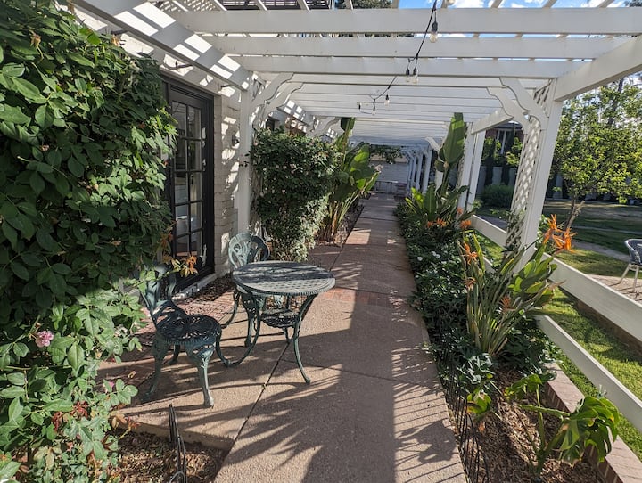 Private Exclusive Guest House - Phoenix, AZ