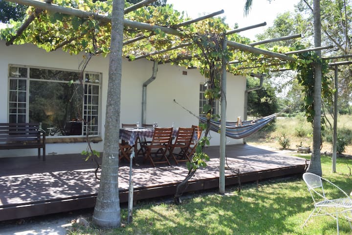 Farmstay Bordering  Kruger Park Close To Orpen - Acornhoek