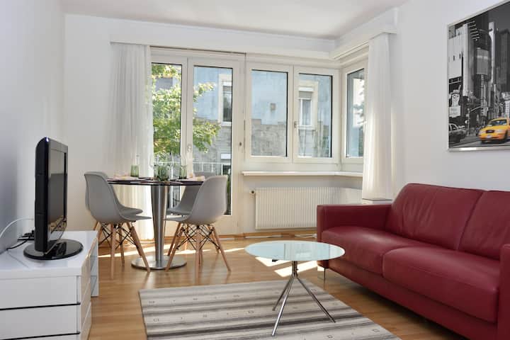 2br Flat In The City Center (Crown 2) - Zurich, Switzerland