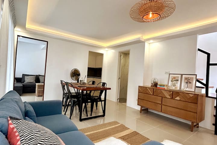 Casitas Hermanos Nuvali | 3br, Fast Wifi | Netflix - Calamba