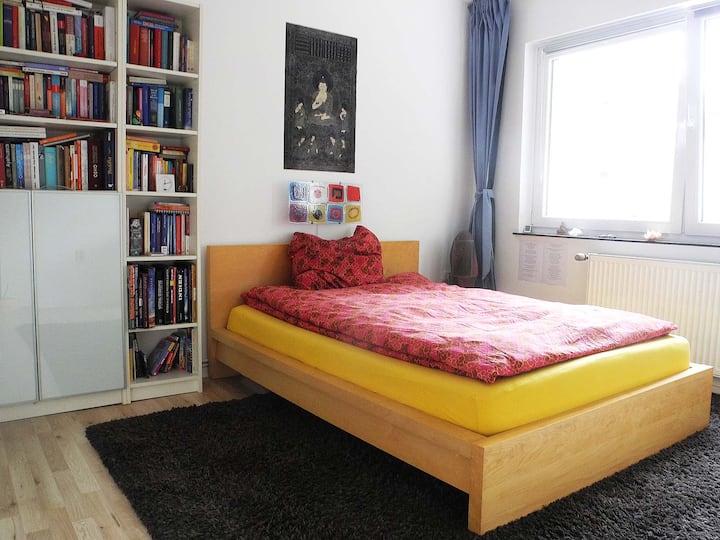 Schönes Ruhiges Zimmer Mit Flair - Dortmund
