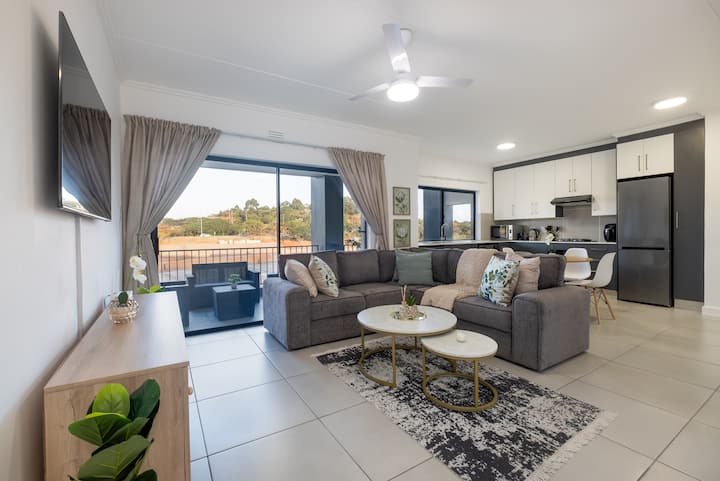 Modern Ballito | Pool | Gym - Ballito
