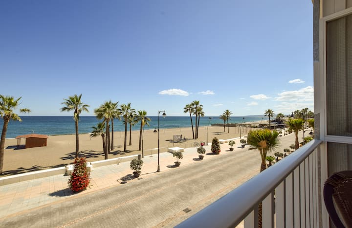 Sunlovers Estepona, Tu Terraza Frente Al Mar - Estepona