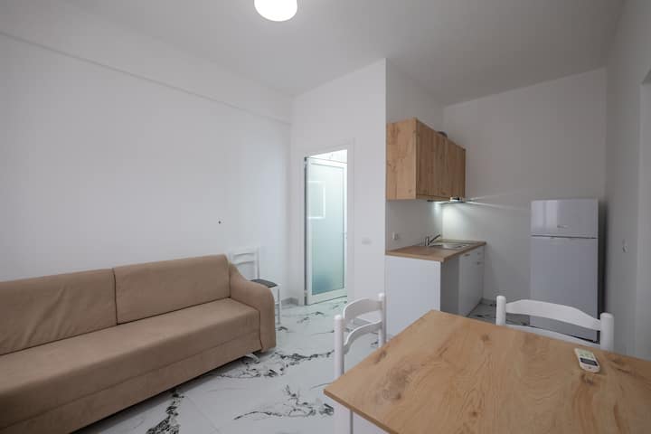 Apartment With Balcony 2 - Twins Apartments - Ksamil