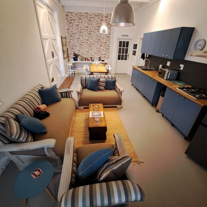 Location Excellent. - Mossel Bay