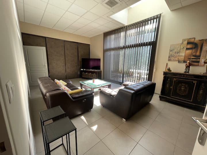 Loft Centre Ville Et Jardinet - Brive-la-Gaillarde