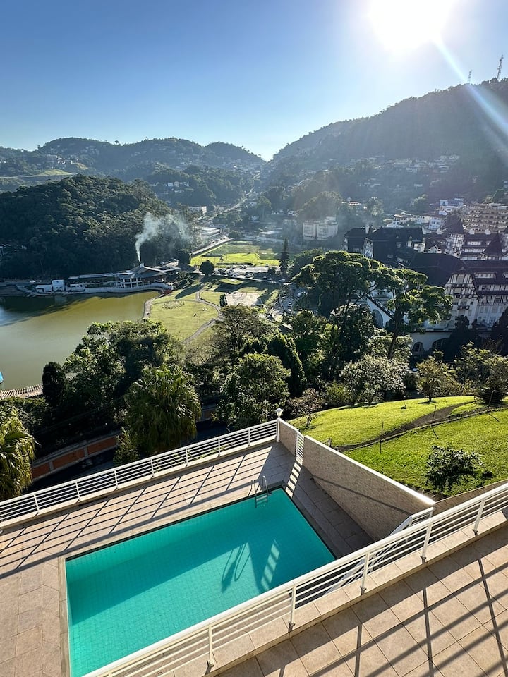 Casa Com Vista Panorâmica - Petrópolis