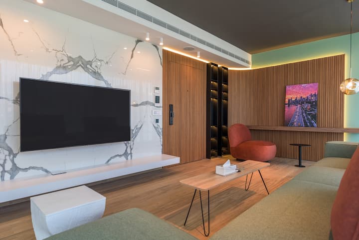 The Cube 13l In Sin El Fil - Beirut