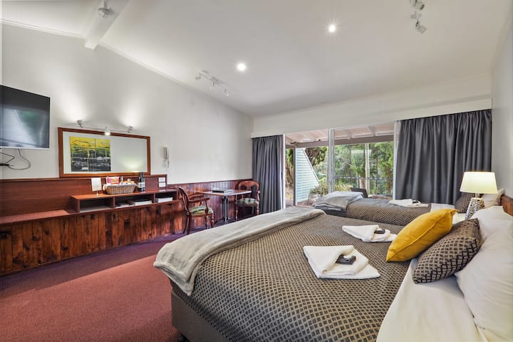 Forest Studio Suite W Kitchen - Pemberton