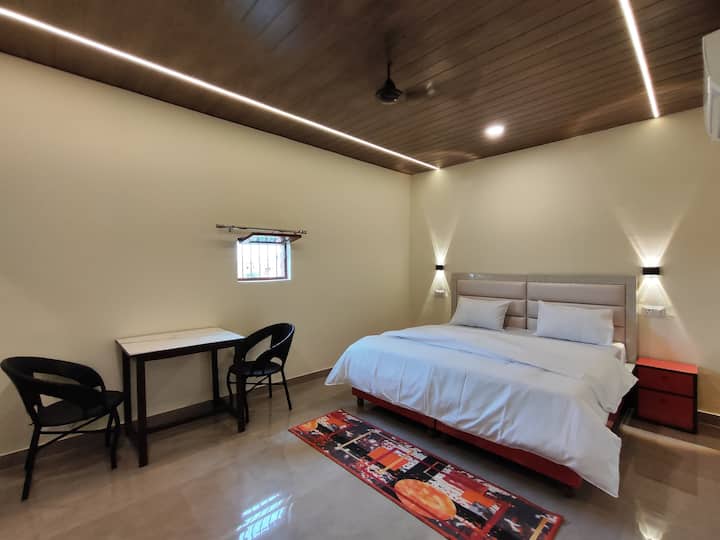 Group Booking For Marriage In Sunrise Homestay - Agra