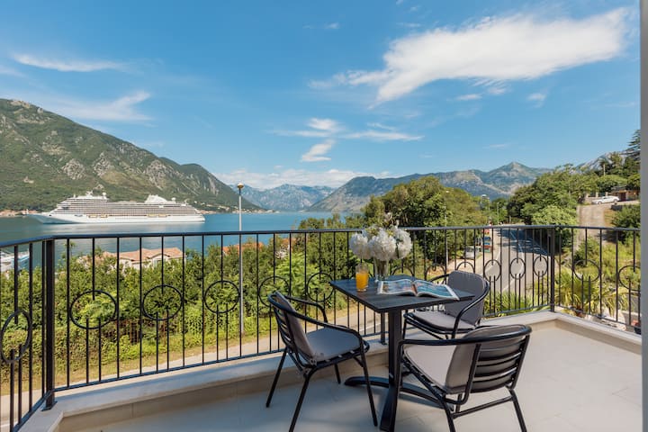 Nm Palace Apartment - Montenegro