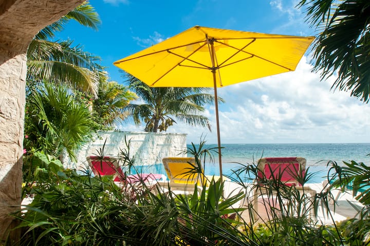 Casa Del Sol Beachfront Villa - Puerto Morelos