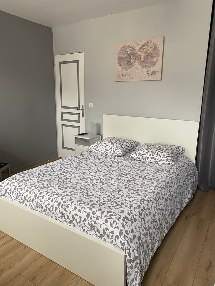 Chambre Privée - Provins - Provins