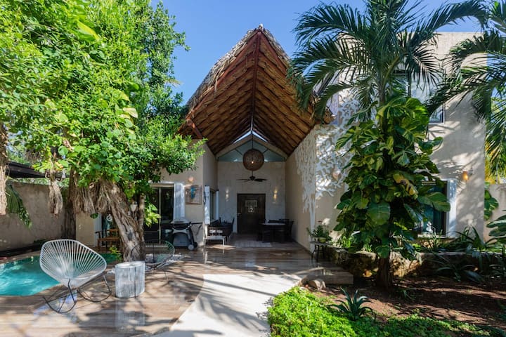 Amazing 4br House With Private Pool - Cancún