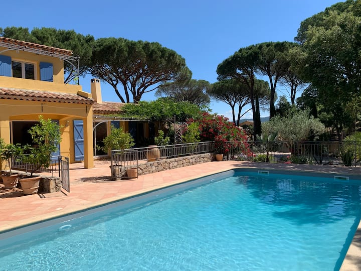 Logement 4 Personnes Avec Piscine - Vidauban