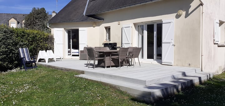 Maison Bretonne En Bord De Mer - Département Morbihan