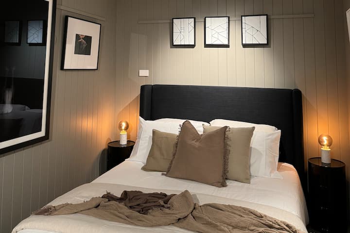 The Hannell Suite - Wickham