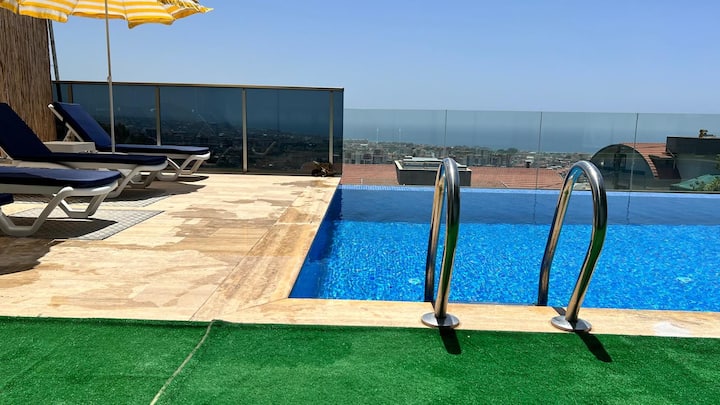 (B2) Aileye öZel Havuzlu Deniz Manzaralı - Alanya