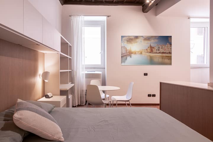 Alley Apartment - Rom