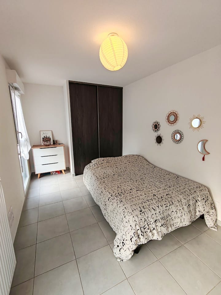 Chambre Privée 
+ Parking à Agde - Le Grau d'Agde