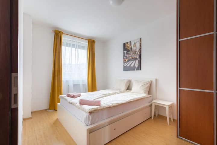Peaceful & Private Home Office Flat @Keleti - Hungary