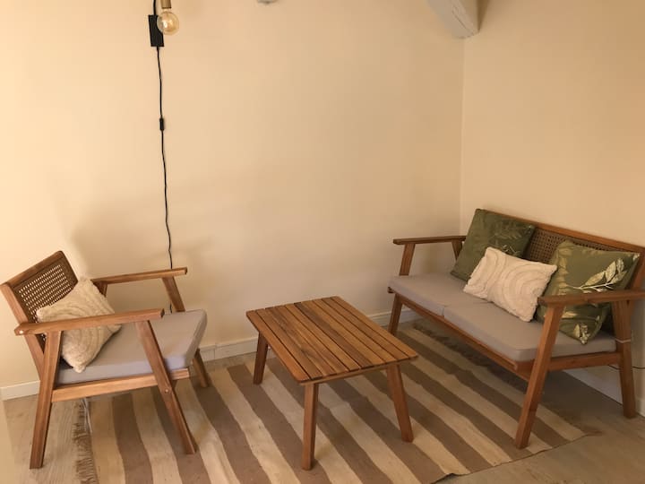 2 Pièces Avec Jardin - Rochefort-du-Gard
