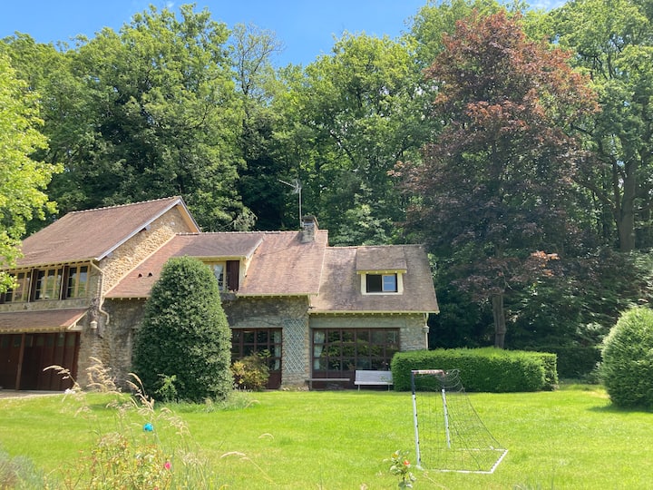 Spacieuse Maison Familiale Dans Jardin Arboré - Yvelines