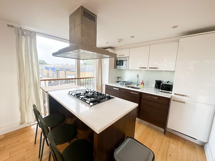 Big Penthouse In Clapham - London