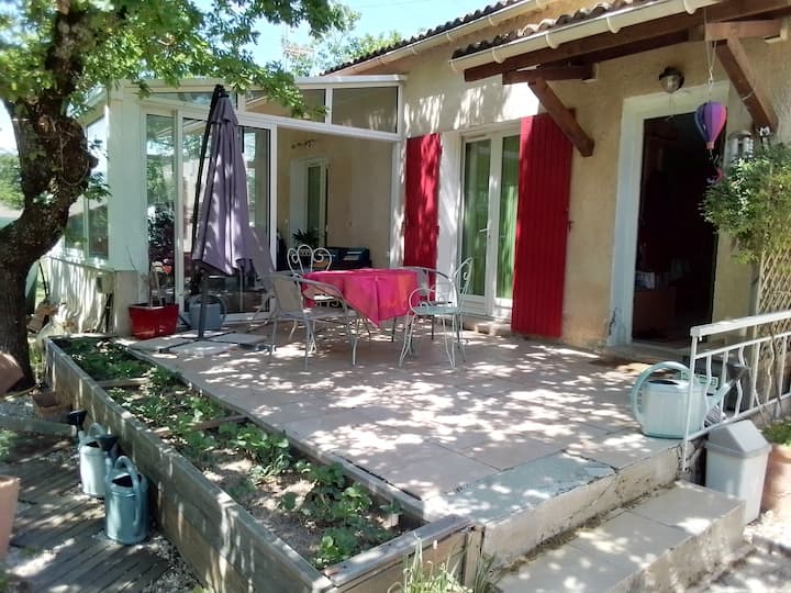 Maison Familiale Grand Jardin - Laragne-Montéglin