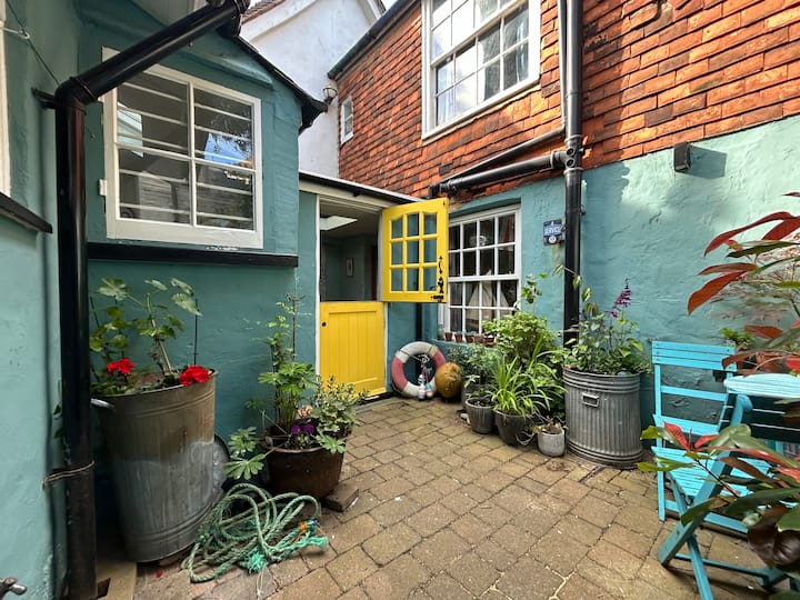 Pears Cottage - Hastings