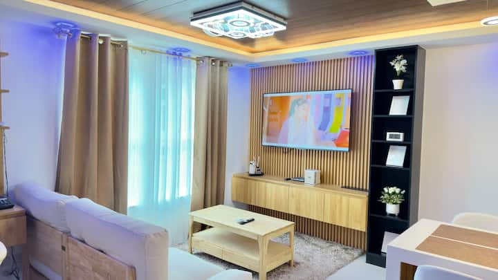 Modern Minimalist Themed Smart Home Unit In Pasig - Pasig
