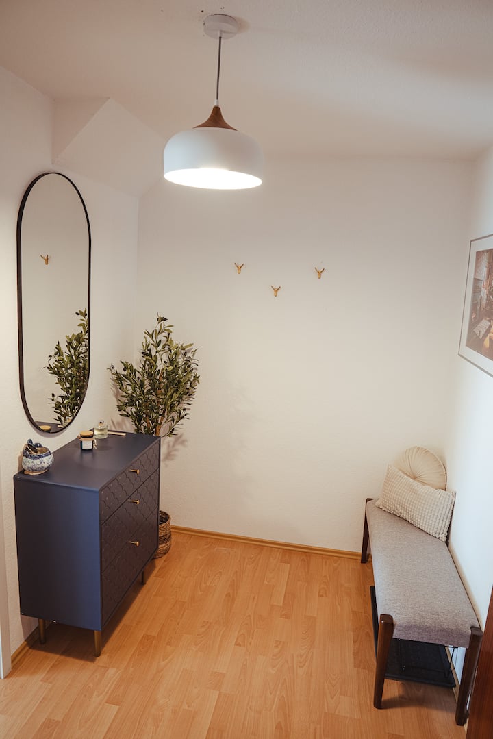 Modern Scandi 1bhk Penthouse - Hamburg
