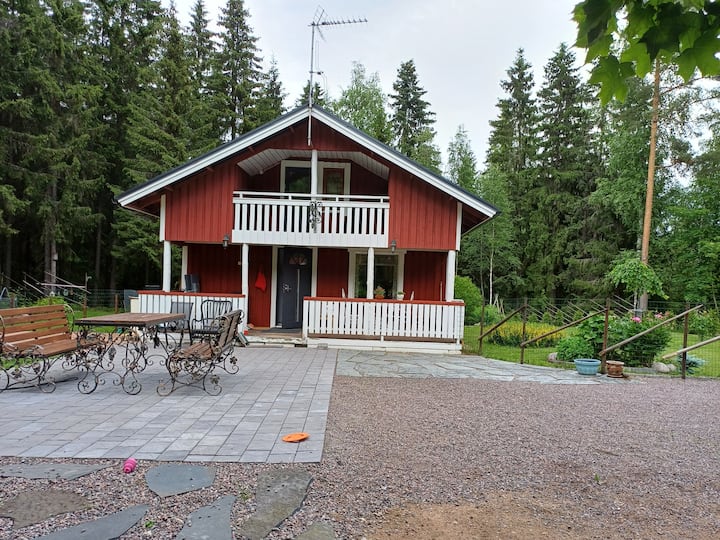 Idyllinen Puutarhamökki - Somero