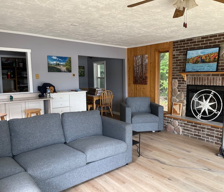 Lake Lavine Hideaway - Fremont, IN