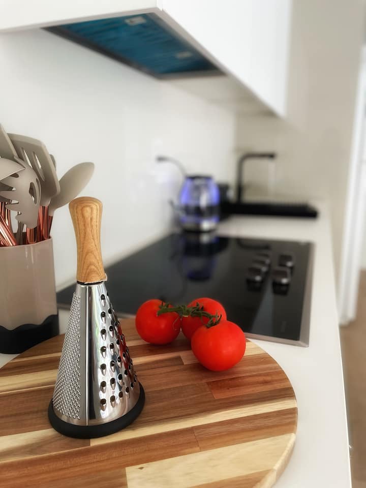 Retreat Near Trails - North Vancouver