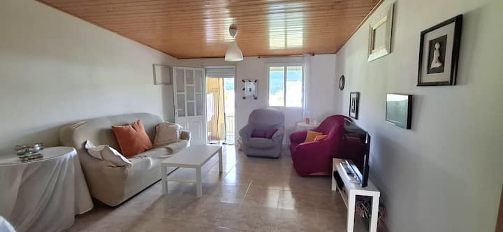 Chalet Con Vistas A La Montaña - Vivero